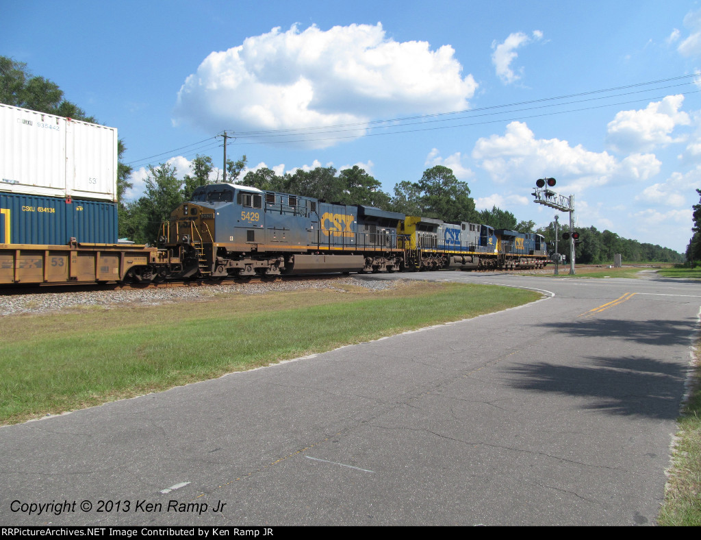 CSX Q025